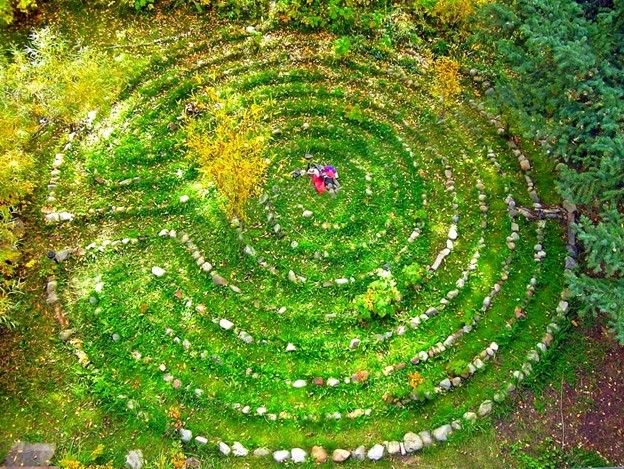 Summer Solstice: Walk the Labyrinth - Unitarian Universalist ...